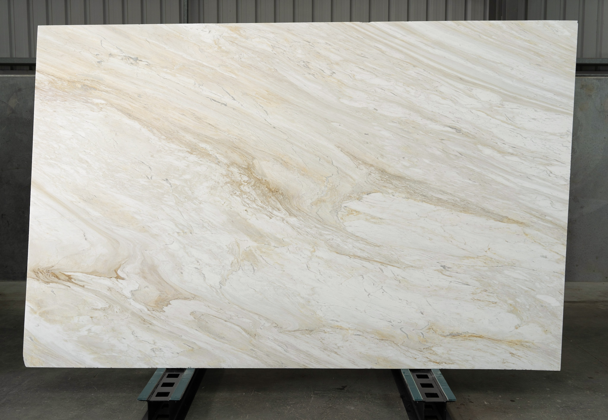 Volakas Gold | Surface Spectrum