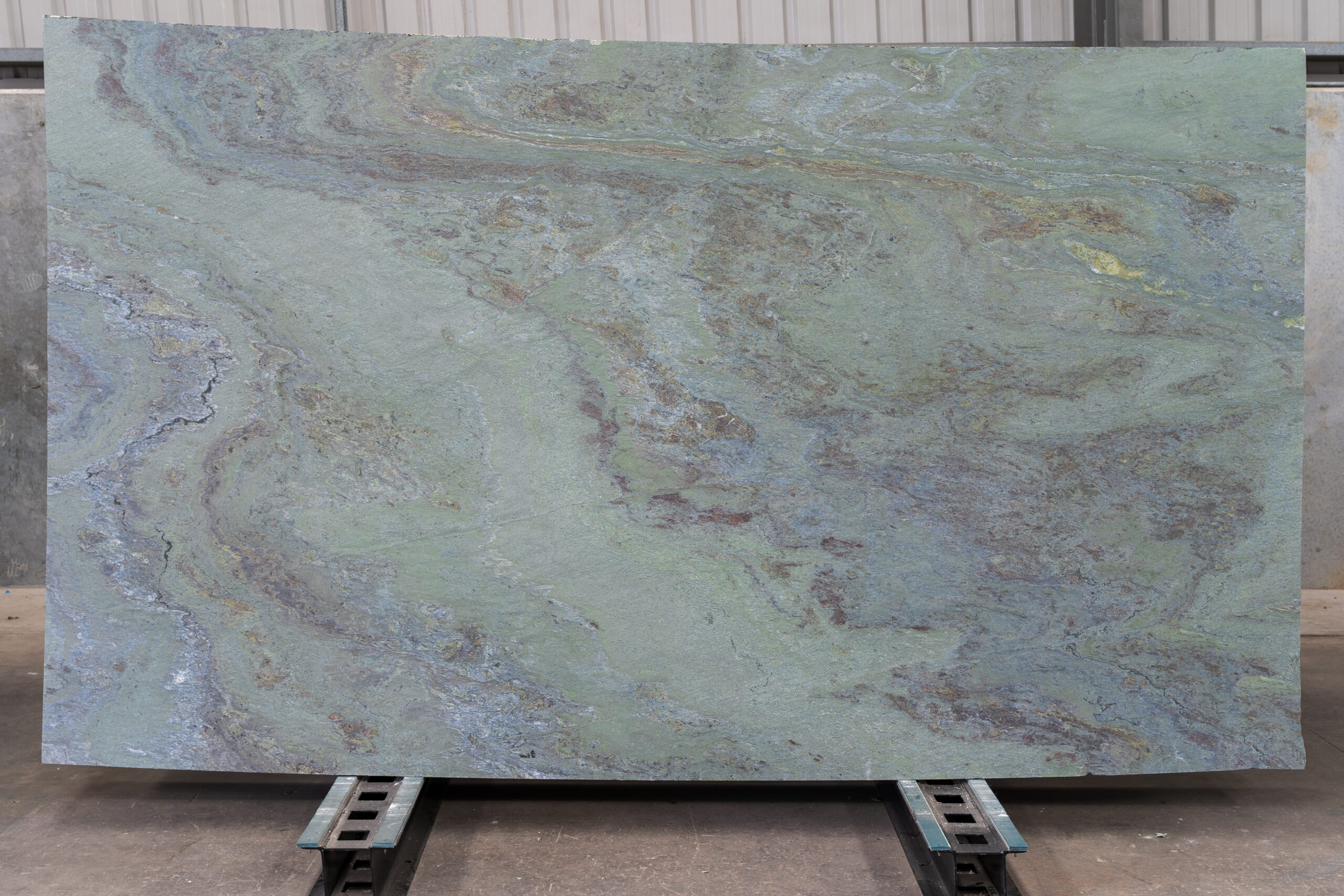 Verde Minerale | Surface Spectrum